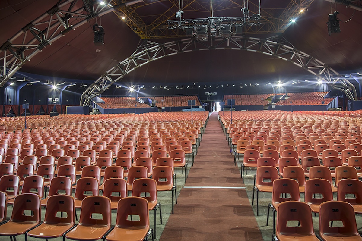 Palapartenope: il cuore dello spettacolo a Napoli